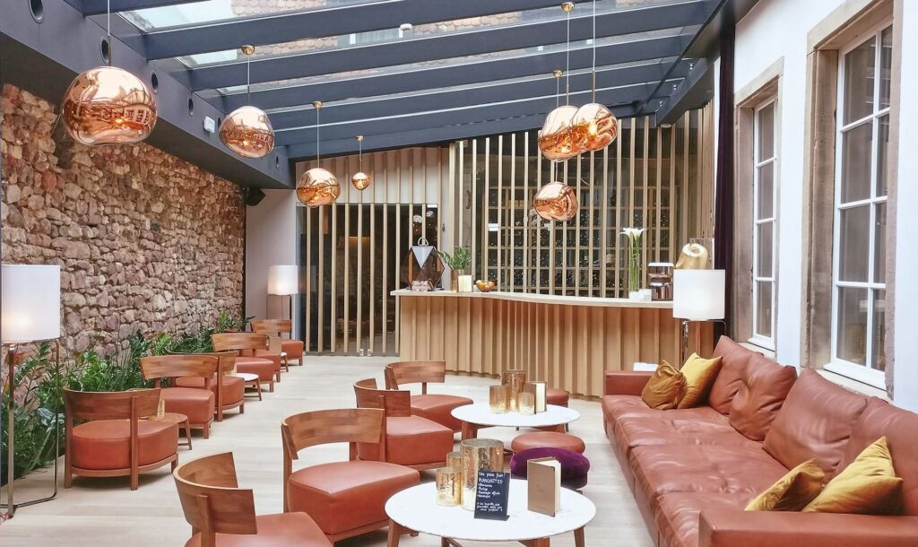 Best Restaurant Entrance Ideas for Stunning Restaurant Design - Explore ...
